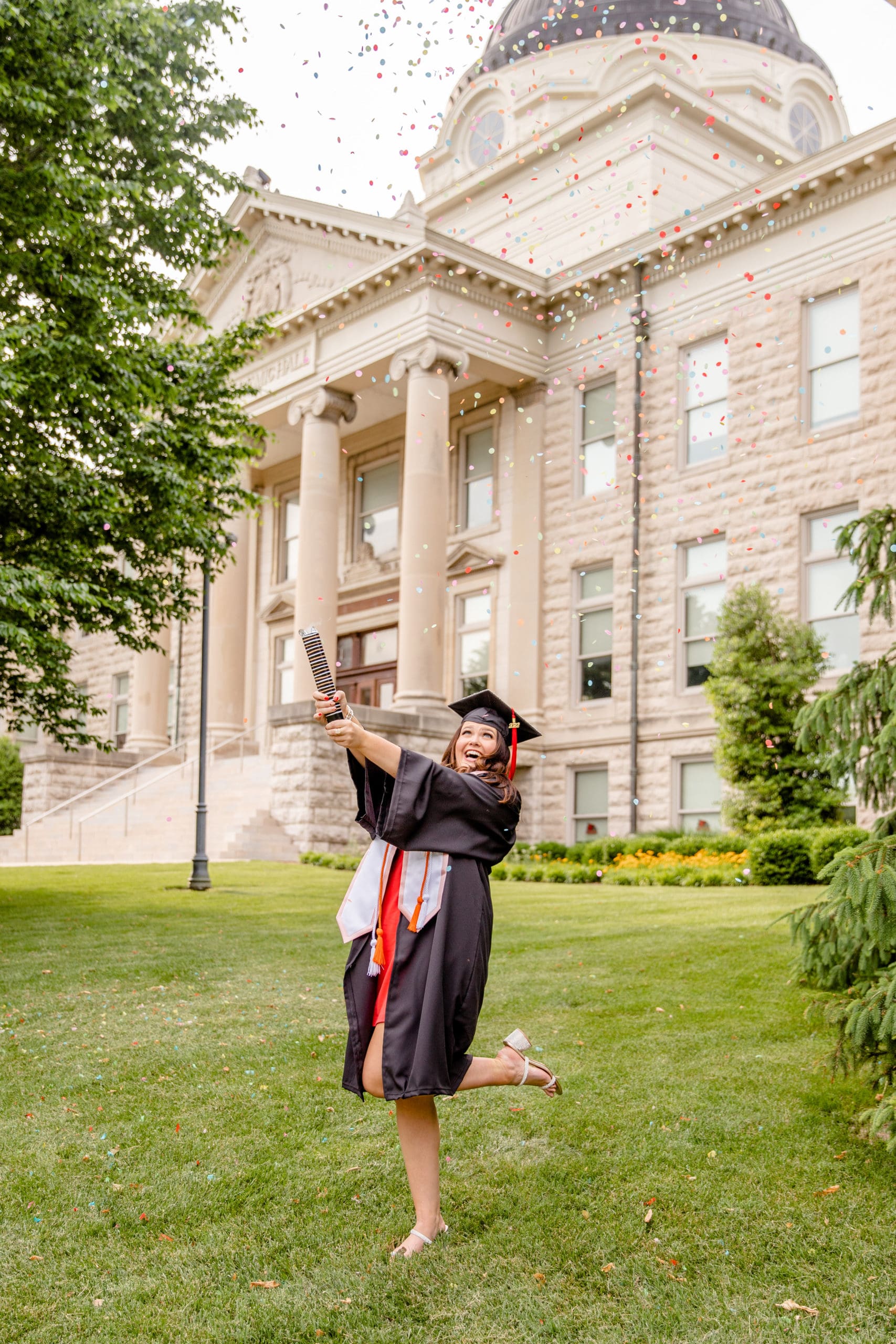 How to Make Your Graduation Photoshoot Unique | bouldercreekphotography.com